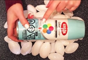 DIY Mirror Frame Made With Plastic Spoons!