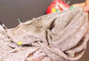 Make An Adorable Infinity Scarf In Just 8 Easy Steps!