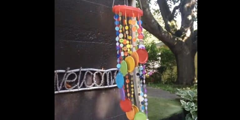 She Makes These Cute And Whimsical Wind Chimes For Her Garden (Watch ...