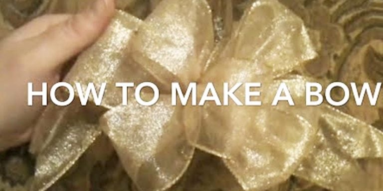 How to Make Gift Bows - DIY Joy