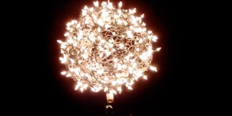 Watch How She Makes This Magnificent Lighted Ball (Spectacular!) - DIY Joy