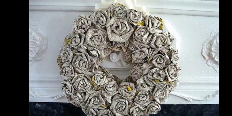 Watch How She Makes This Amazing Rolled Paper Roses Wreath! - DIY Joy