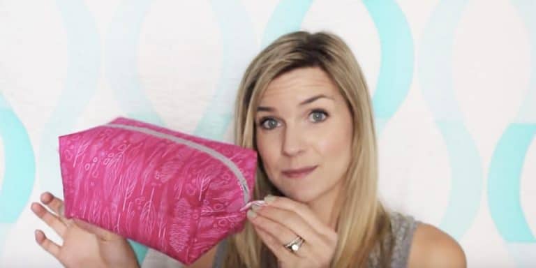 Watch How She Makes This Super Cool Zippered Box Pouch! - DIY Joy