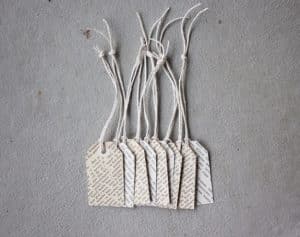 32 DIY Projects Made with Old Books - DIY Joy