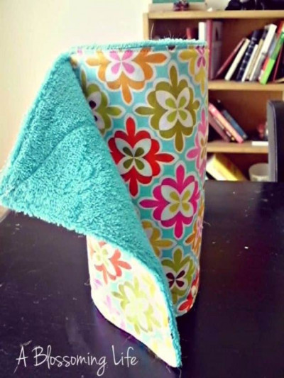 34 Easy DIY Ideas for Old Towels - DIY Joy