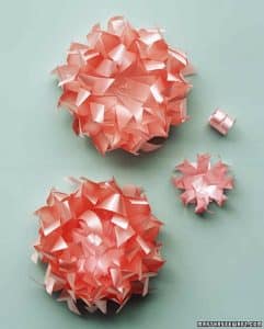 50 Creative DIY Bows To Make For Christmas Packages