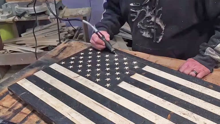 You Can Make This Antiqued Wood American Flag In 5 Easy Steps - DIY Joy