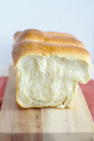 35 Breakfast Bread Recipes To Start The Morning With - DIY Joy