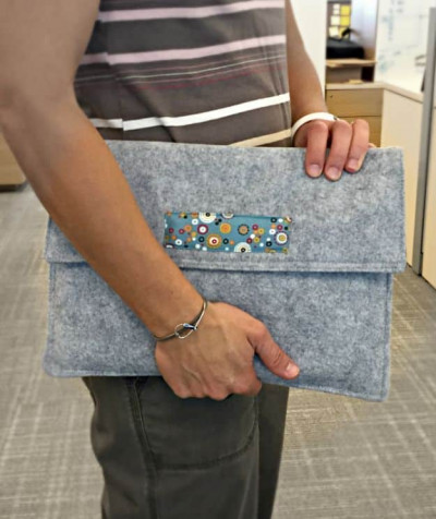 34 DIY Laptop Bags That Are Sure To Match Your Awesome Style - DIY Joy