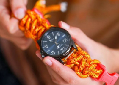 50 + Paracord Bracelets With Step by Step How To - DIY Joy