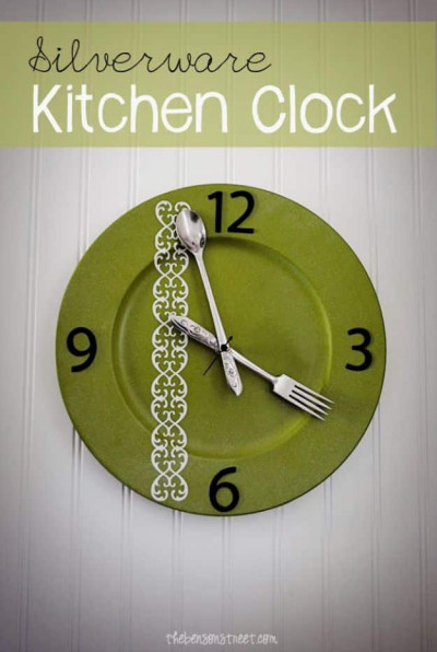 34 DIY Clocks That Do More Than Tell Time - DIY Joy