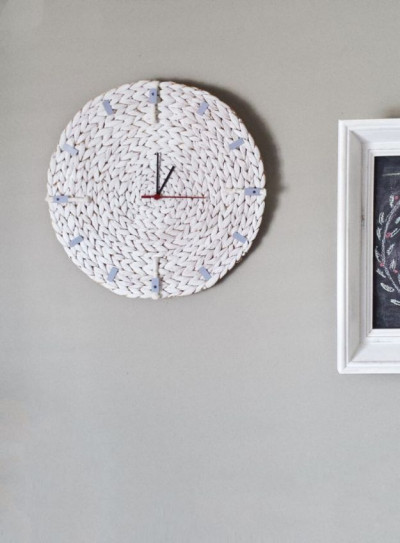 34 DIY Clocks That Do More Than Tell Time - DIY Joy