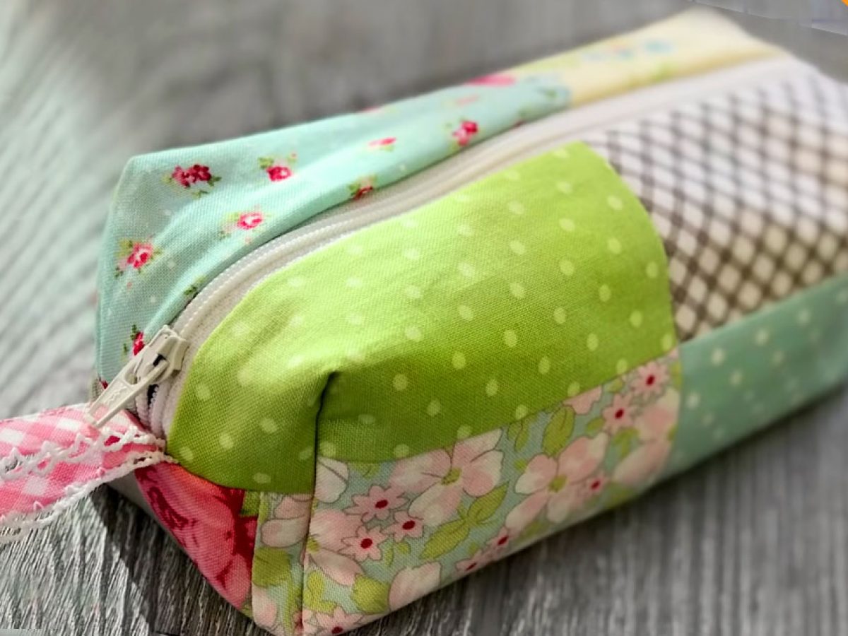 How To Make A Padded Makeup Bag | Saubhaya Makeup