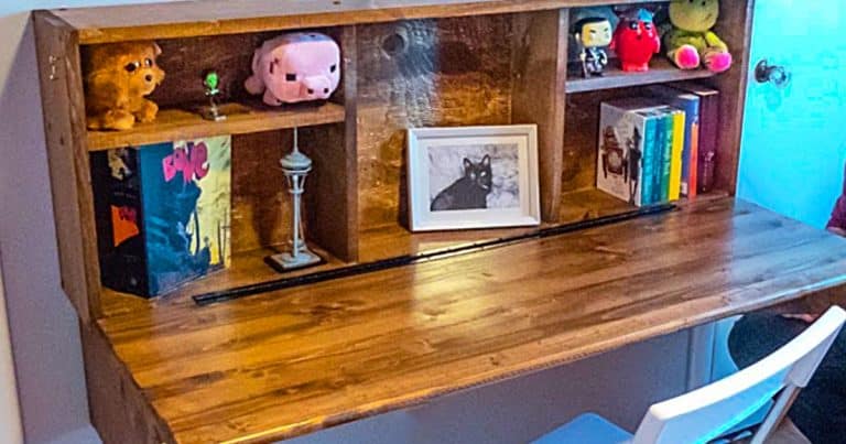 DIY Fold Down Wall Mounted Desk - DIY Joy