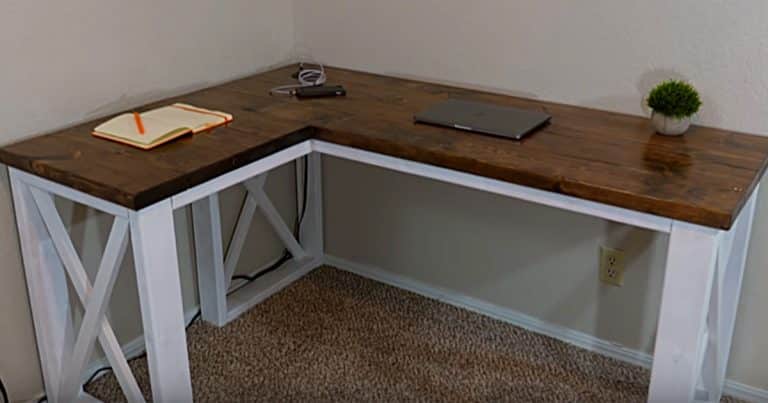DIY Farmhouse Computer desk for under $100 - DIY Joy