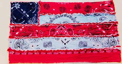 How To Sew A Rag Flag Placemat With Bandanas - DIY Joy