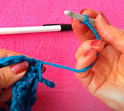 How to Make Crochet Fringe - DIY Joy