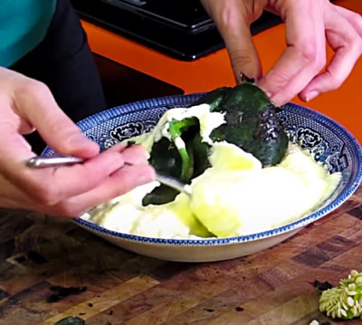 How To Make Chili Rellenos - DIY Joy