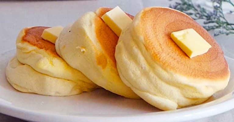 How To Make Souffle Pancakes - DIY Joy