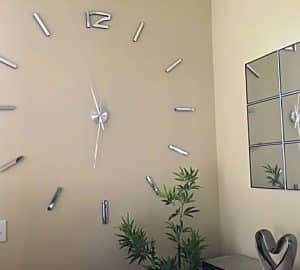 How To Make An Oversize Dollar Tree Living Room Clock - DIY Joy