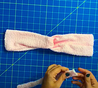 How To Sew A Spa Headband, Wristbands, And Headwrap Set - DIY Joy