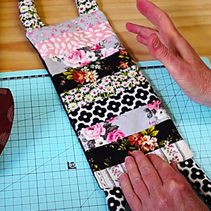 DIY Patchwork Dog With A Free Pattern - DIY Joy