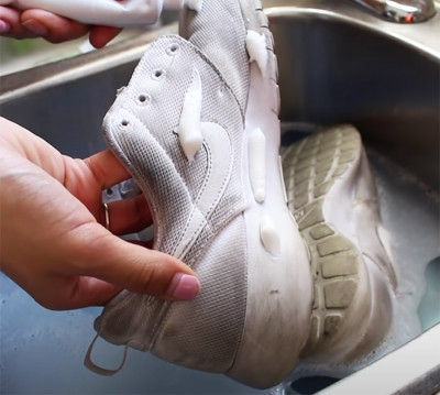 How To Clean Dirty White Shoes - DIY Joy