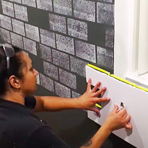 How To Paint A Faux Brick Wall Using Kitchen Sponges - DIY Joy