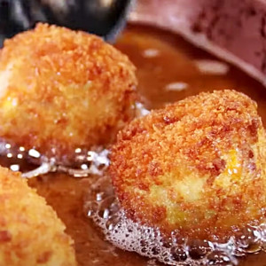 Cheesy Tuna Balls Recipe - DIY Joy