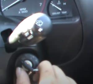 How To Properly Warm Up And Start A Car In The Winter - DIY Joy