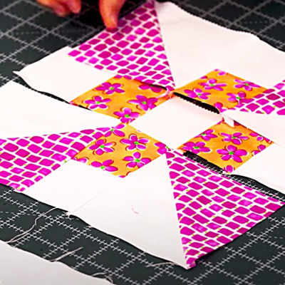 Pinwheel Frolic Pillowcase With Jenny Doan - DIY Joy