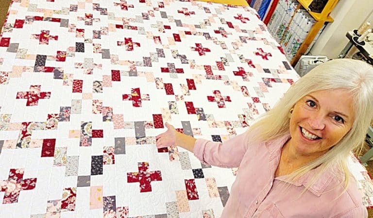 Rose Crossing Quilt With Donna Jordan - DIY Joy
