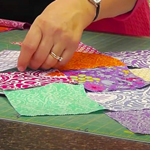 Zig-Zag Charm Pack Table Runner - DIY Joy