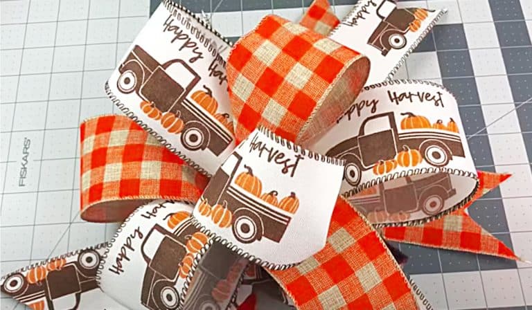How To Make A Quick Fall Bow - DIY Joy