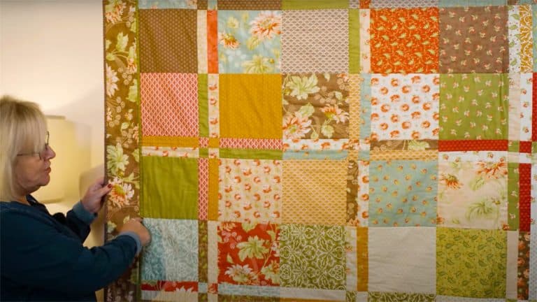 How to Make a Magic Four Patch Quilt - DIY Joy