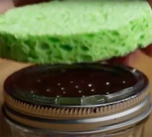 Four Useful DIYs Using a Sponge And Mason Jar - DIY Joy
