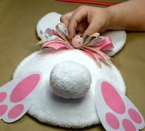 Easy Dollar Tree Bunny Butt Wreath Tutorial - DIY Joy