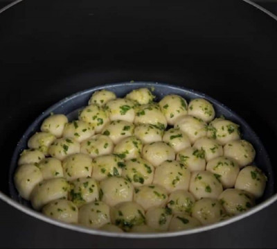 No-Bake Mini Garlic Bread Recipe - DIY Joy