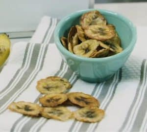 Easy To Make Crispy Banana Chips - DIY Joy