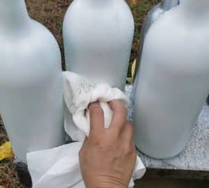 Easy Bottle Hydro Dipping Technique Tutorial - DIY Joy