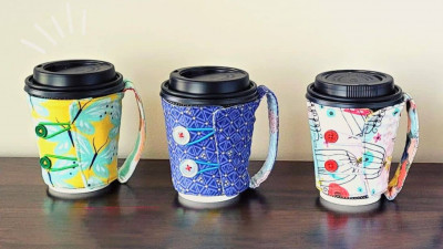 How To Sew A Reversible Coffee Cup Cozy With Handle - DIY Joy