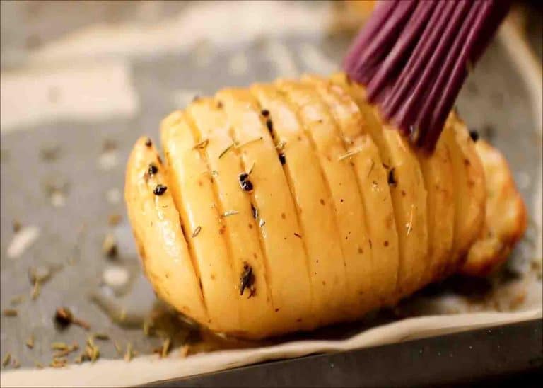 Easy Hasselback Potatoes Recipe - DIY Joy