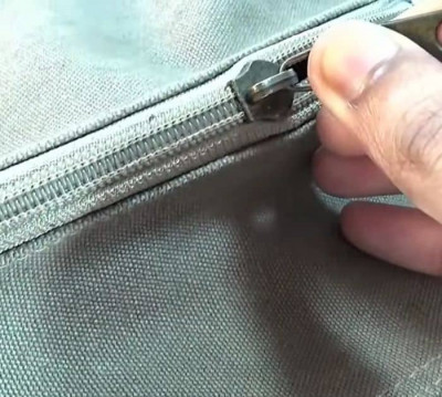 Easy Fix For A Broken/ Separated Zipper - DIY Joy