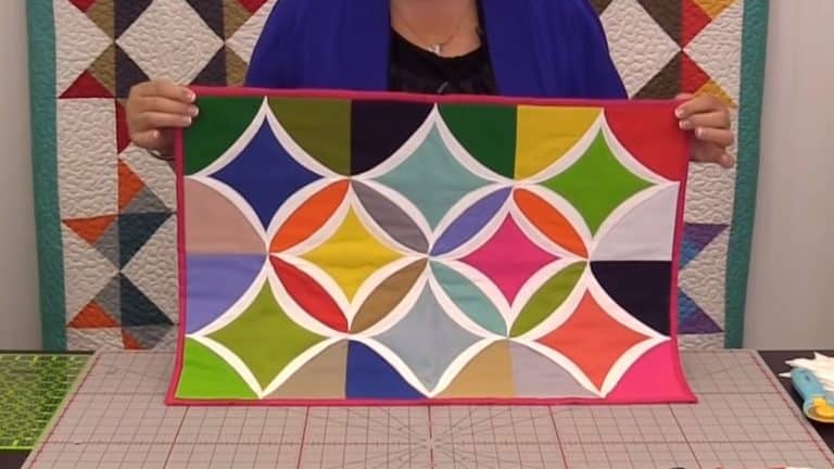 Jenny Doan's Easy Cathedral Window Quilt - DIY Joy