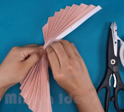 Boho Palm Leaves Wall Decor DIY - DIY Joy