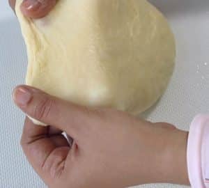 Fluffy Milk Dinner Roll Recipe - DIY Joy