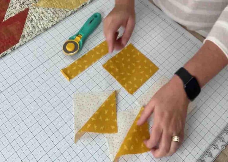 Quilted Fall Maple Leaf Table Topper Tutorial - DIY Joy