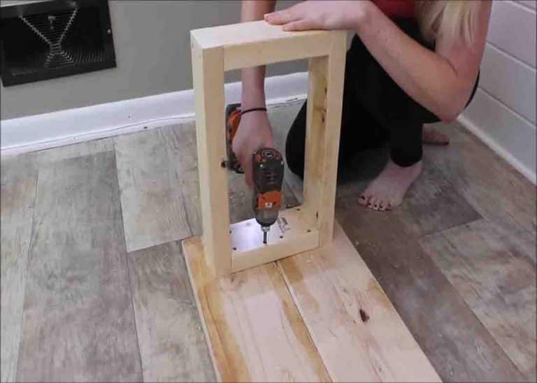 Easy DIY $15 Bench Under 15 Minutes - DIY Joy