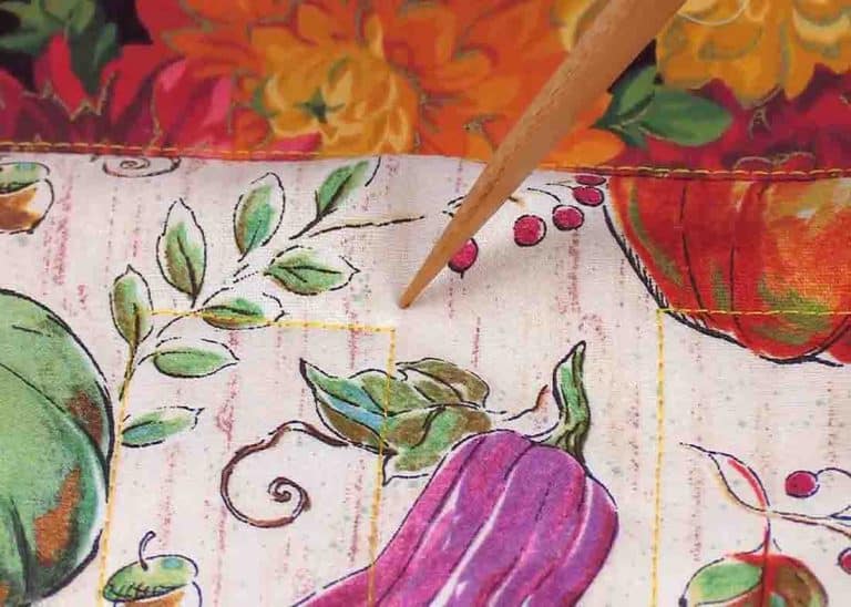 DIY Fall Placemat Quilt Tutorial - DIY Joy