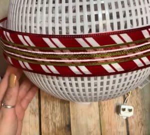 Dollar Tree Strainer Christmas Decoration - DIY Joy